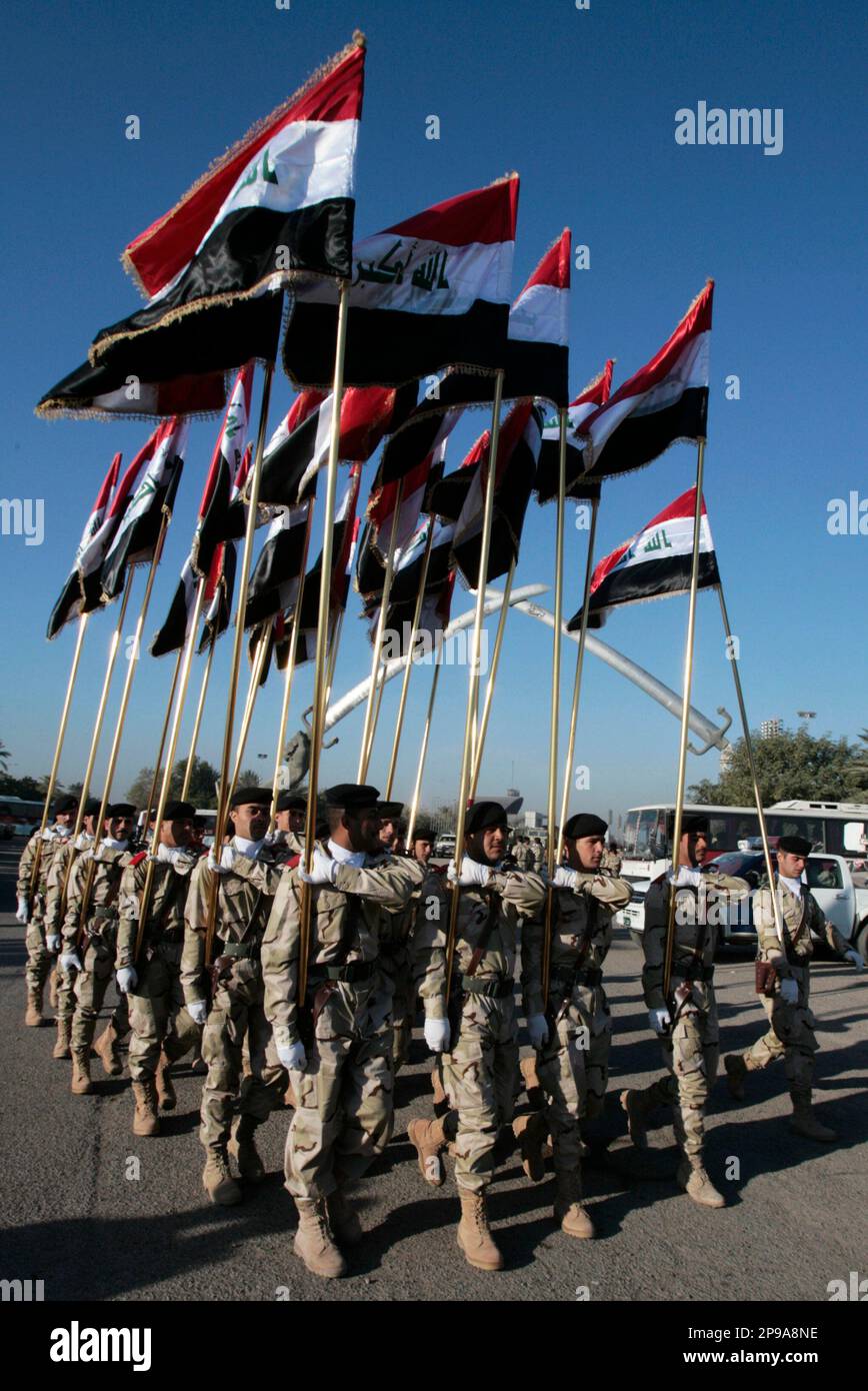 Iraqi soldiers practice ahead of the Army Day parade in Baghdad's Green ...