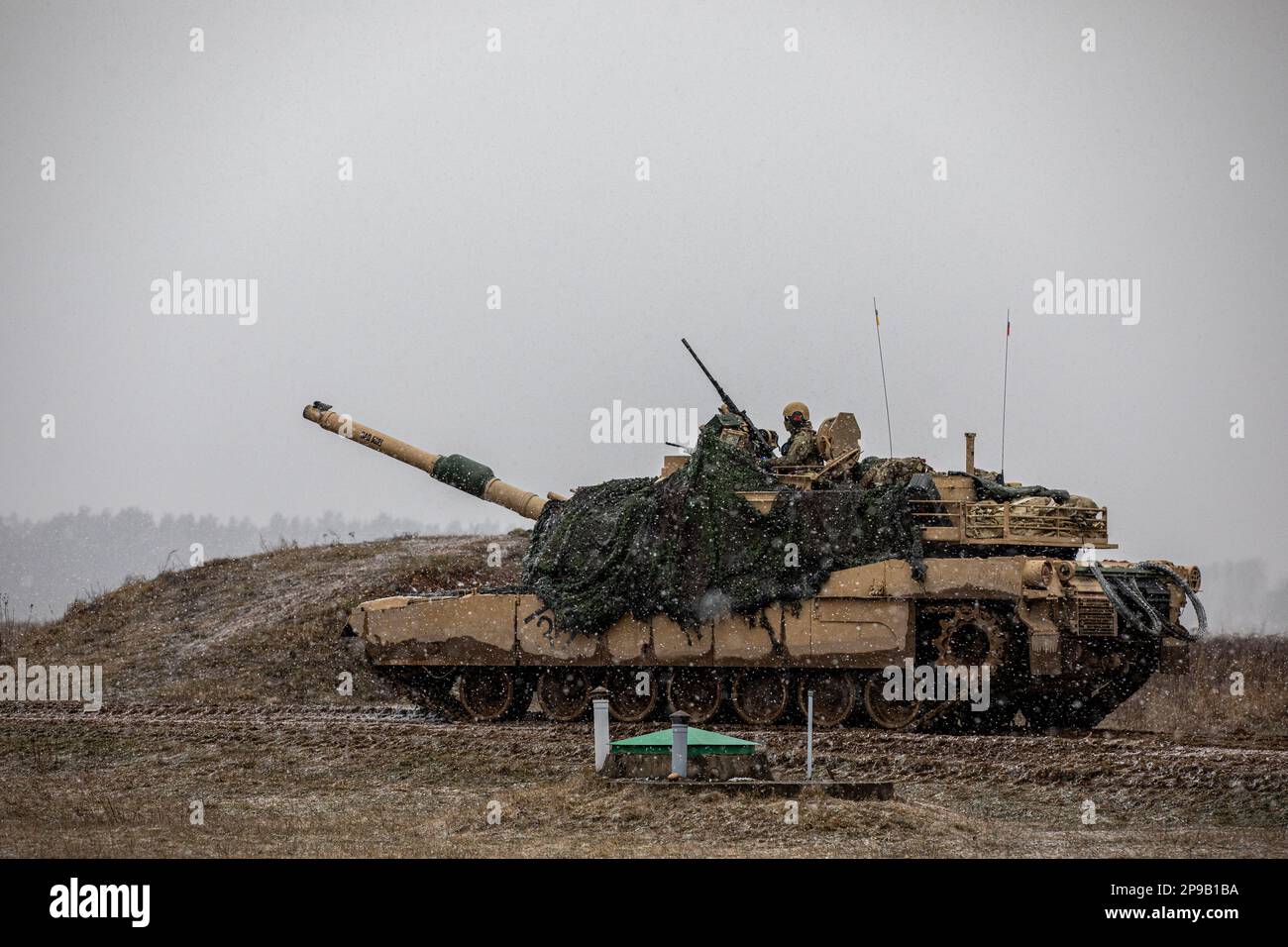 U.S. Soldiers with NATO eFP Battle Group Poland assigned to 2nd Armored ...