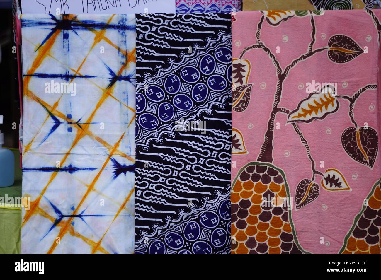 Smooth batik fabric cloth texture Stock Photo - Alamy