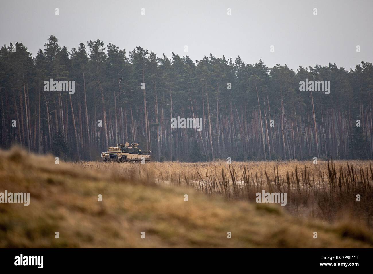 U.S. Soldiers with NATO eFP Battle Group Poland assigned to 2nd Armored ...