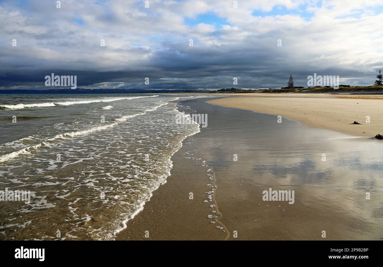 Ruakaka Beach - Bream Bay - New Zealand Stock Photo - Alamy