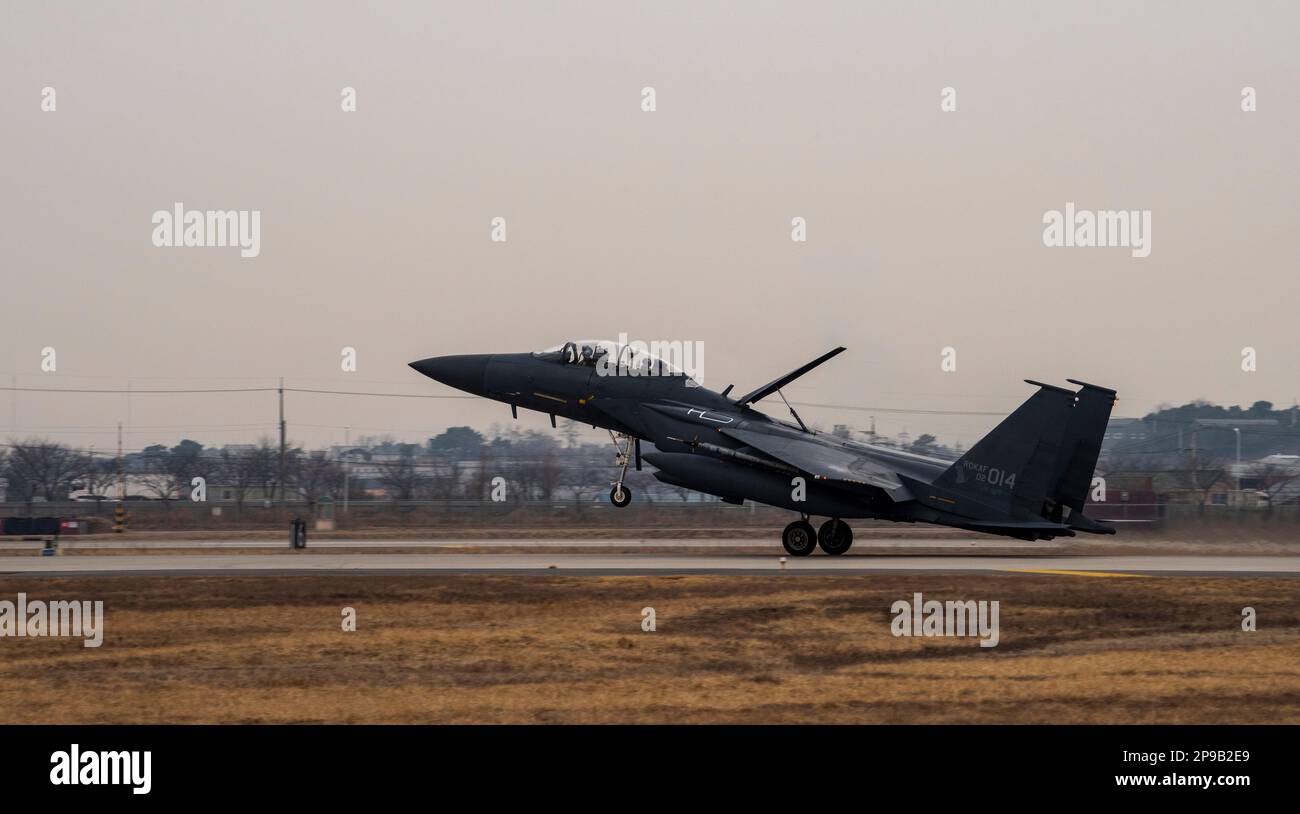 102nd fighter squadron hi-res stock photography and images - Alamy