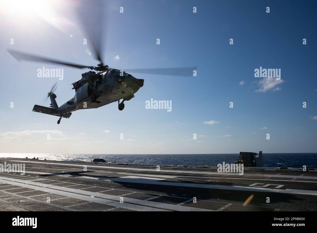 An MH-60S Knighthawk assigned to "Tridents" of Helicopter Sea Combat ...