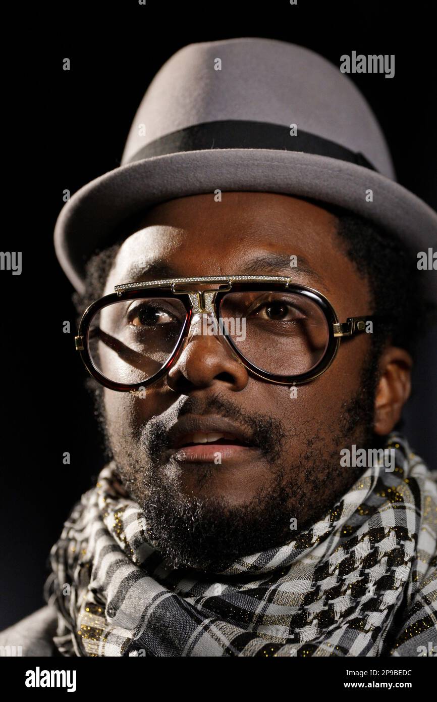 ** FILE ** In this Nov. 17, 2008 file photo, will.i.am of the Black ...