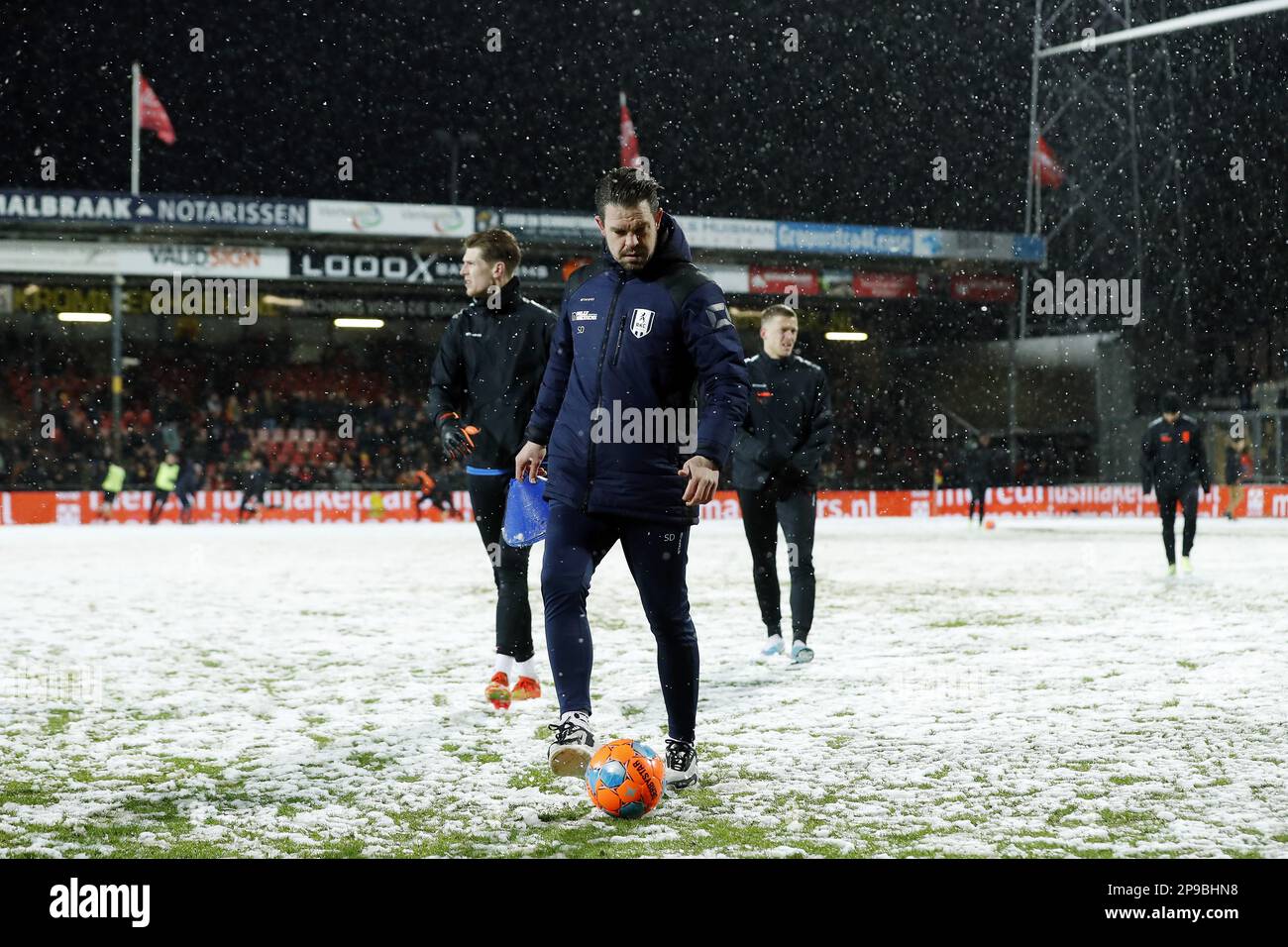 DEVENTER - RKC Waalwijk assistant coach Sander Duitsland during the ...