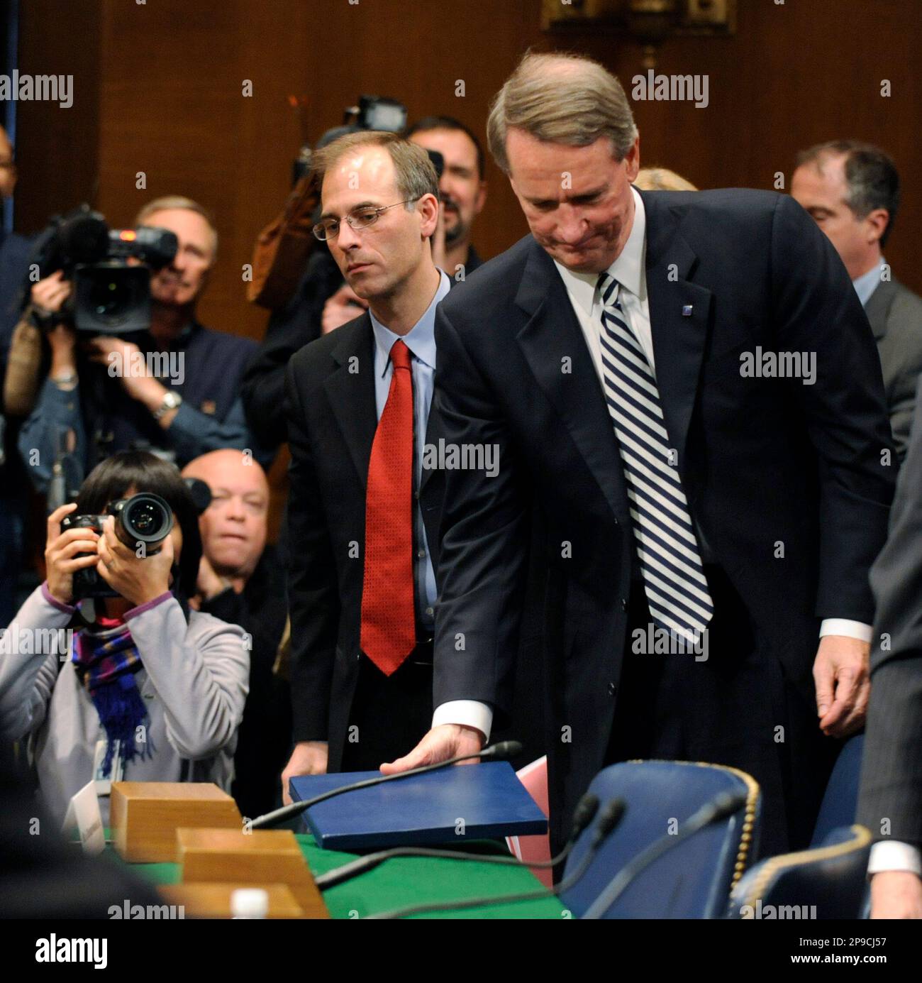 General Motors Chief Executive Officer Richard Wagoner, right, arrives ...
