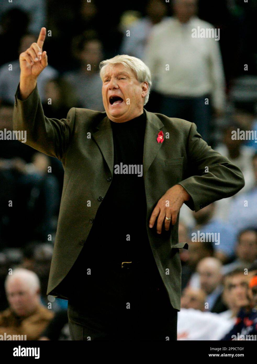 Golden State Warriors head coach Don Nelson directs his team against ...