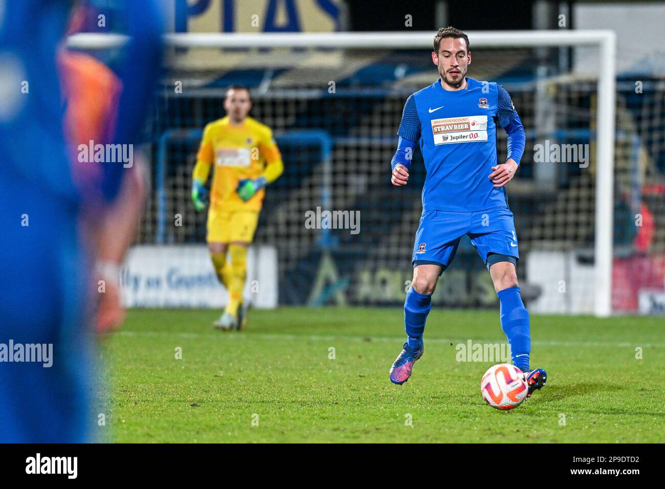 Dylan Ragolle (5) of Dender. pictured during a soccer game between FC ...