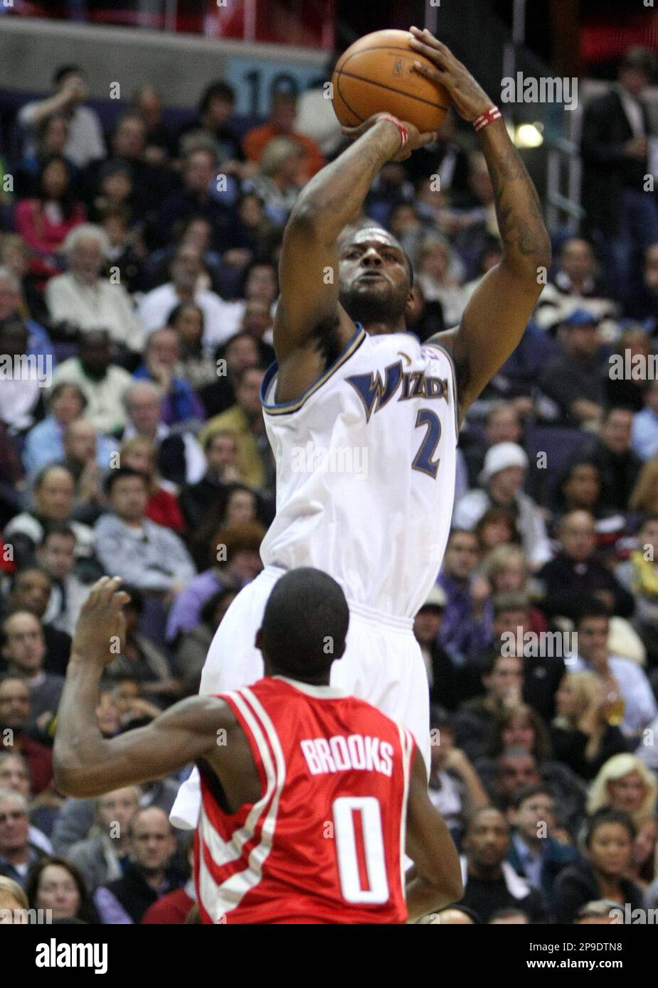 Washington Wizards' DeShawn Stevenson (2) shoots the ball over Houston ...