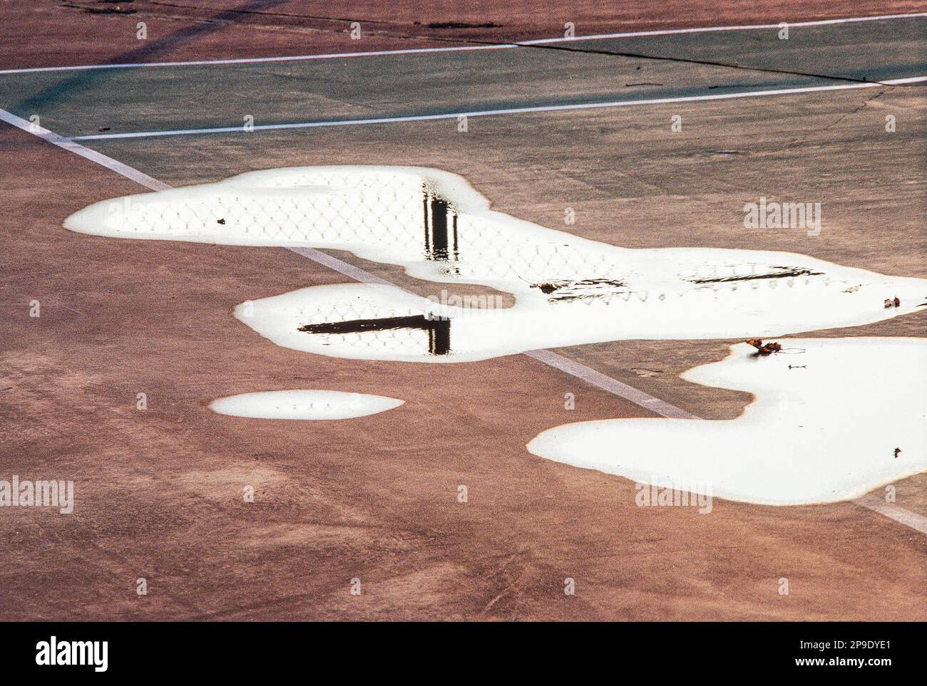 Puddle clay hi-res stock photography and images - Alamy