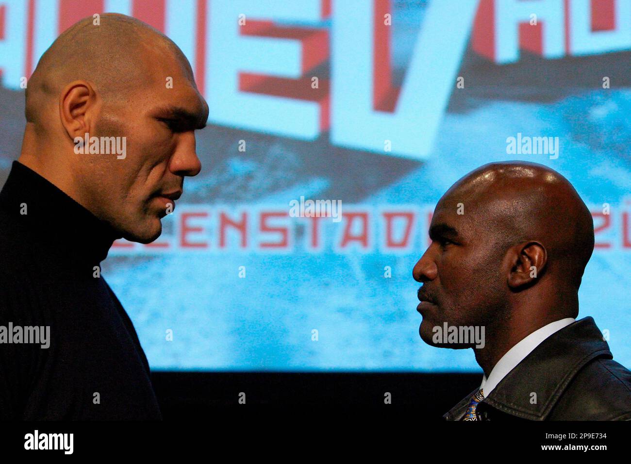 Russian boxing heavyweight champion Nikolai Valuev, left, and U.S ...