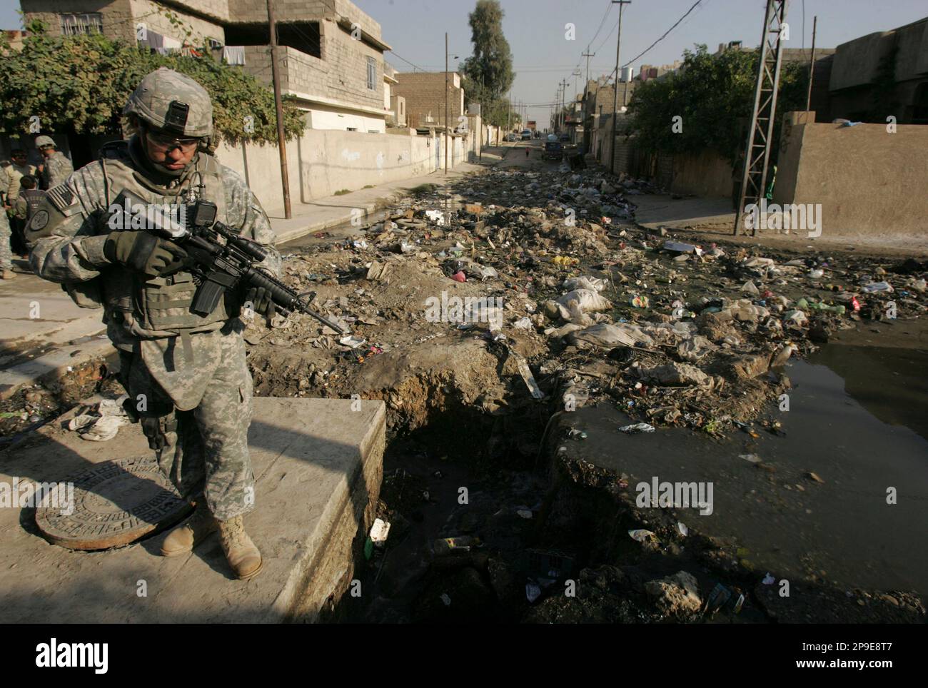 U.S. Army Sgt. 1st Class Edgardo Acevedo, from Puerto Rico, of ...