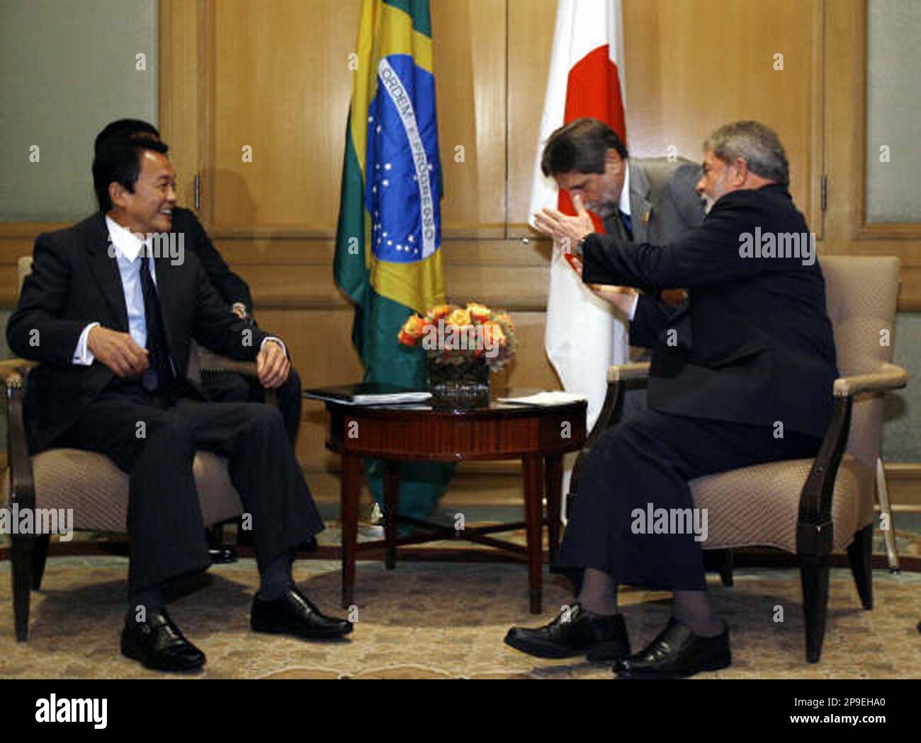 Japan's Prime Minister Taro Aso, left, left, meets with Brazil's ...