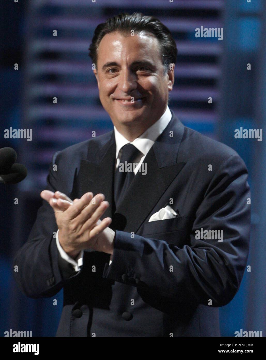 Andy Garcia introduces Gloria Estefan as the Latin Recording Academy ...