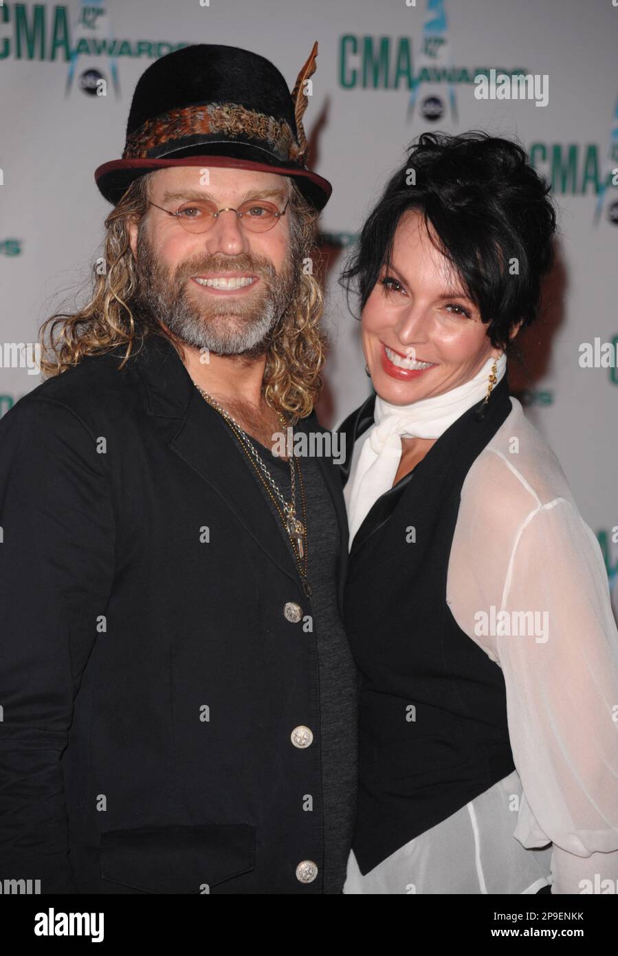Big Kenny arrives with his wife Christiev Carothers at the 42nd Annual ...