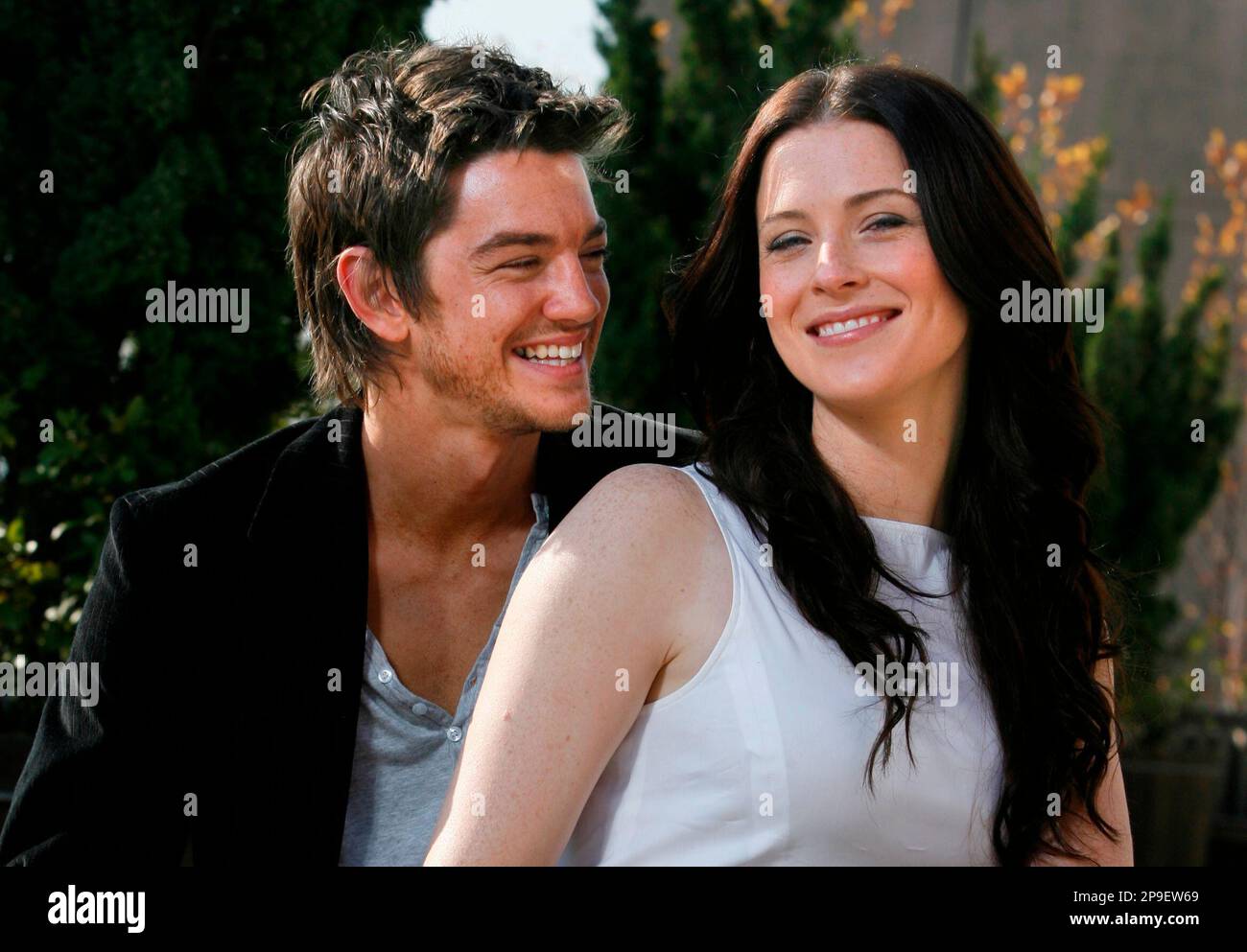 Craig Horner And Bridget Regan Dating