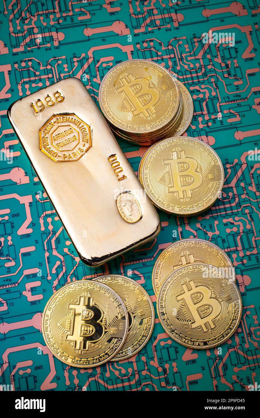 Bit coins hi-res stock photography and images - Alamy
