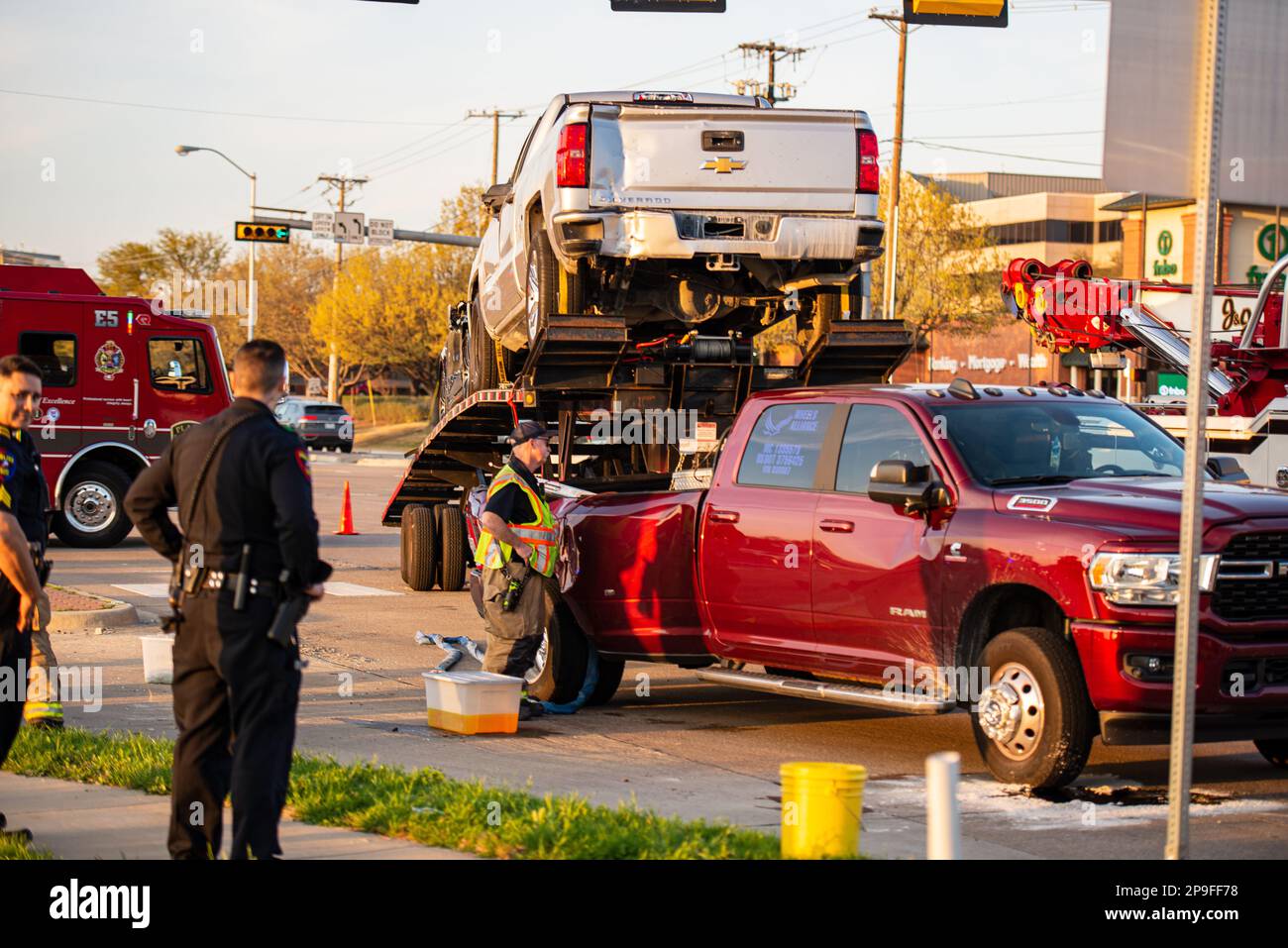A trailer flipping at the intersection of Preston Rd and Plano Pkwy in ...