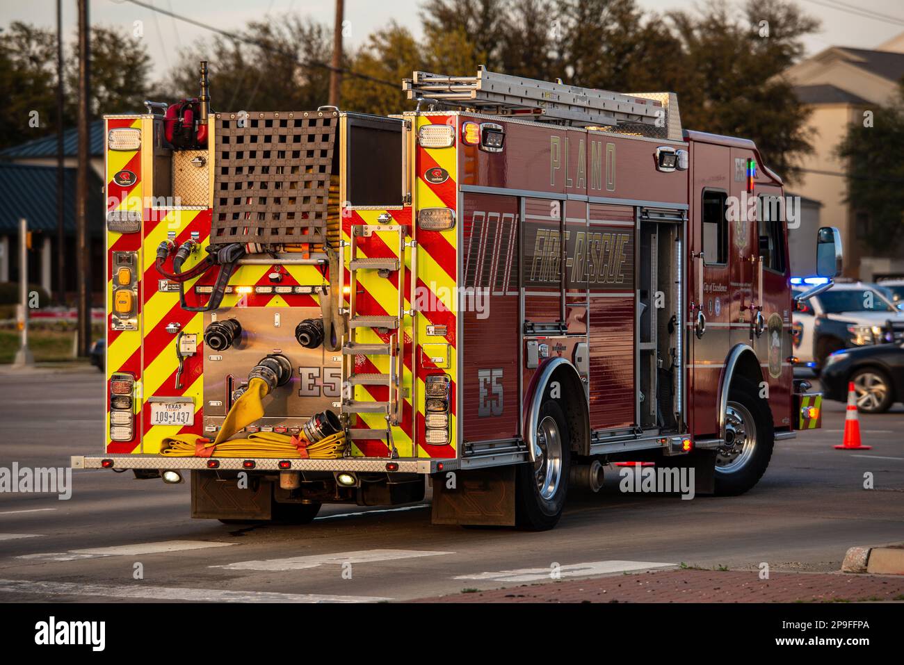 A trailer flipping at the intersection of Preston Rd and Plano Pkwy in ...