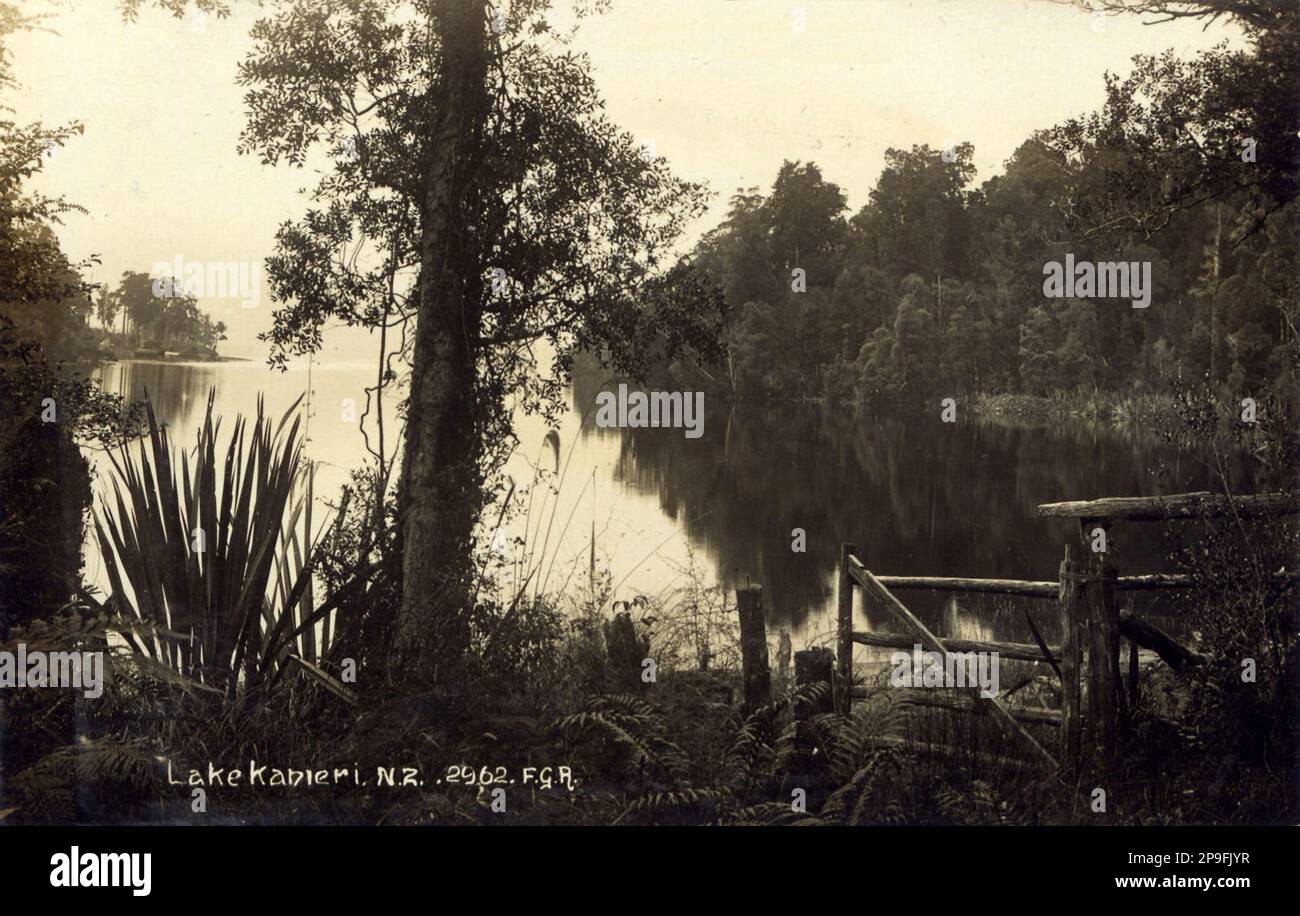 New zealand lake kanieri hi-res stock photography and images - Alamy