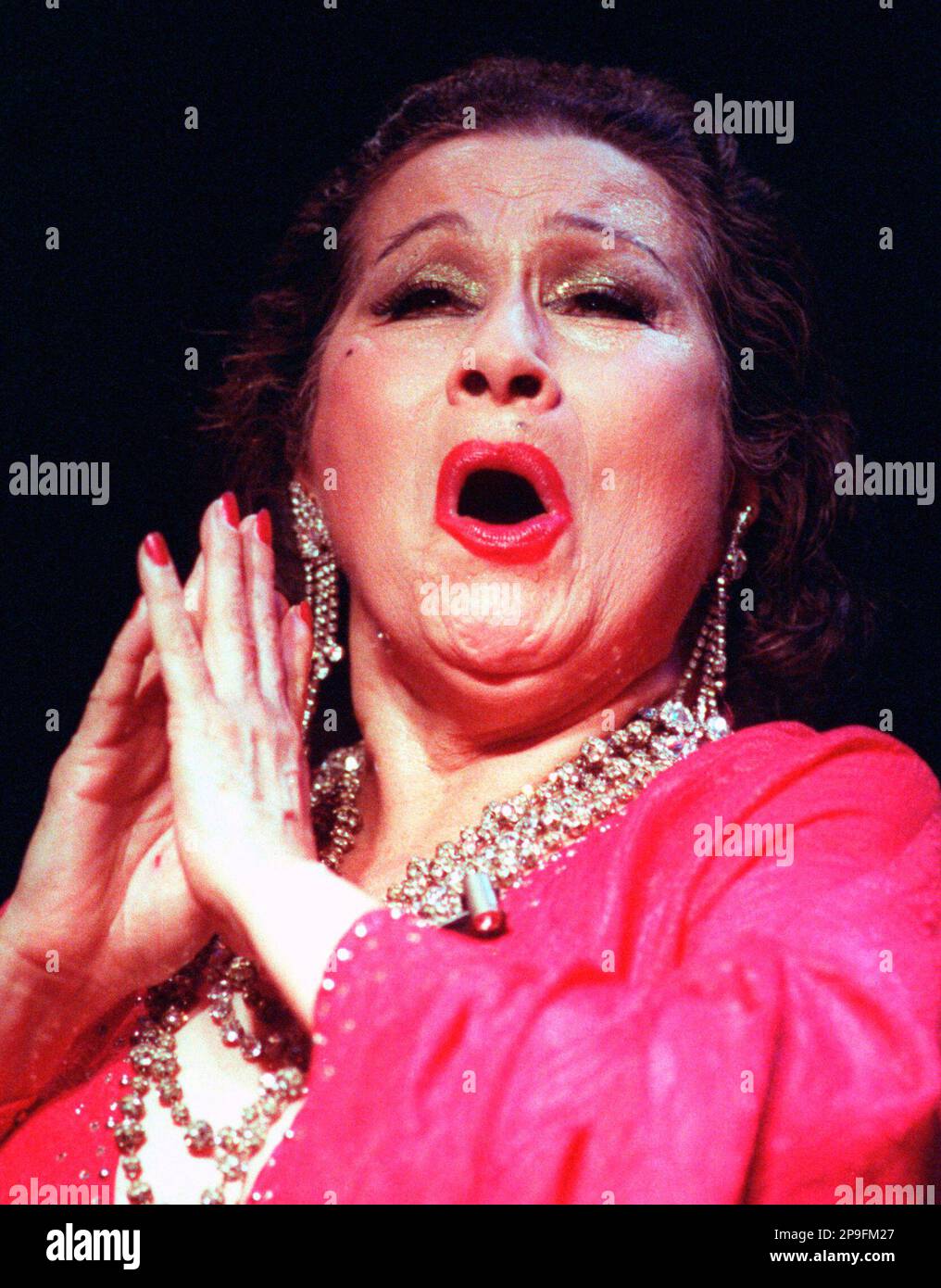 ** FILE ** In this Sept. 25, 1989 file photo, singer Yma Sumac is shown ...