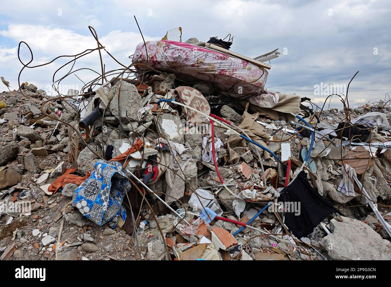 Rubble beds hi-res stock photography and images - Alamy