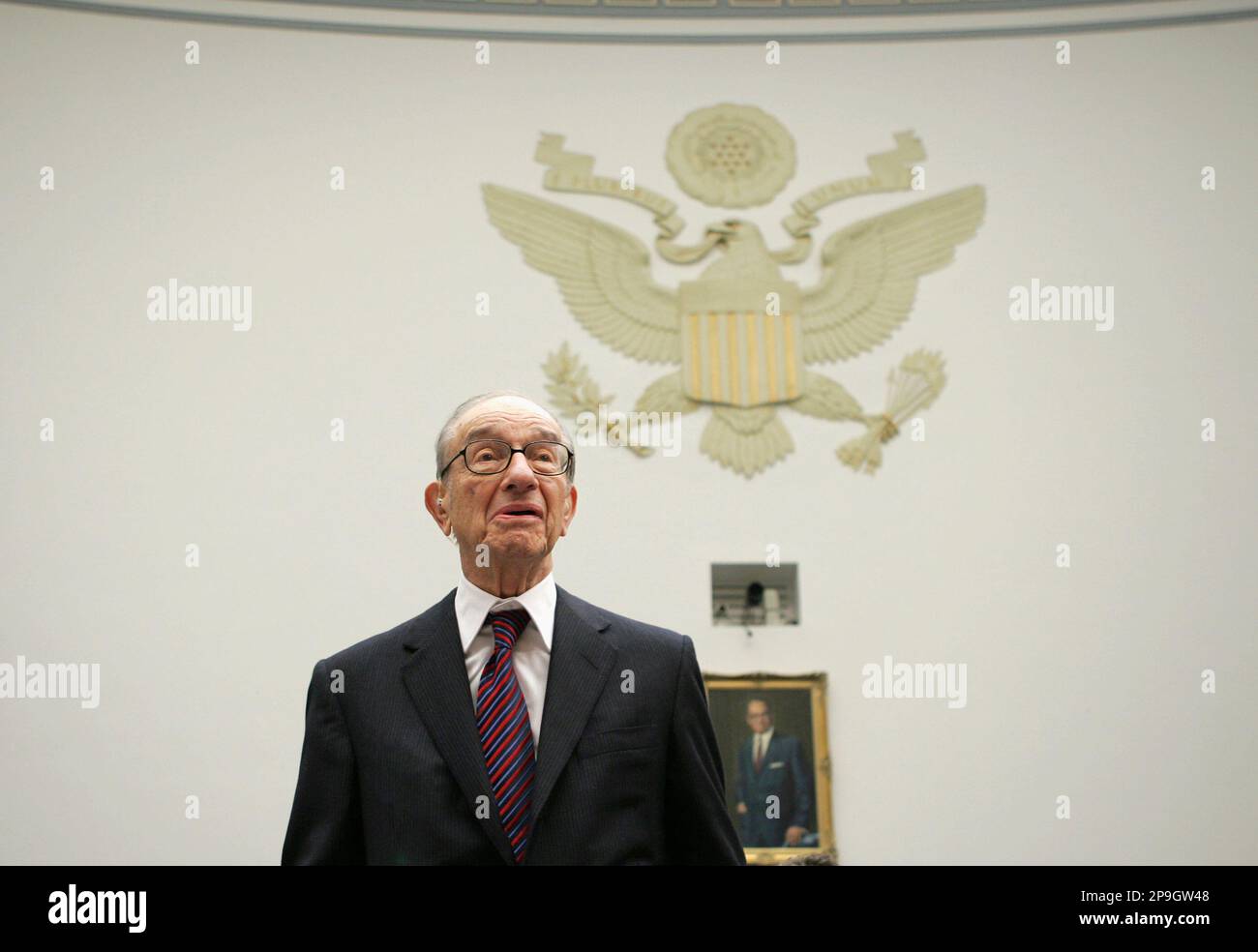 Former Federal Reserve Chairman Alan Greenspan arrives on Capitol Hill ...