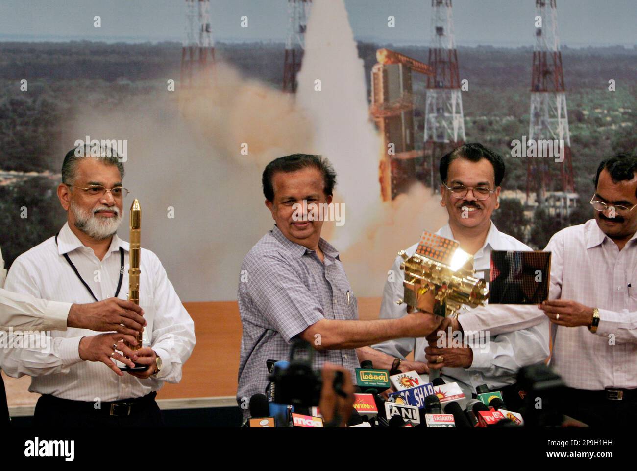 Two Moons Indian Maiden