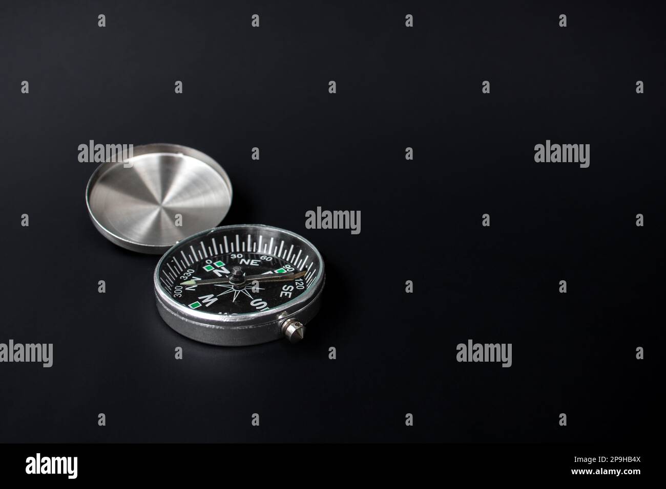 Antique compass pole hi-res stock photography and images - Alamy