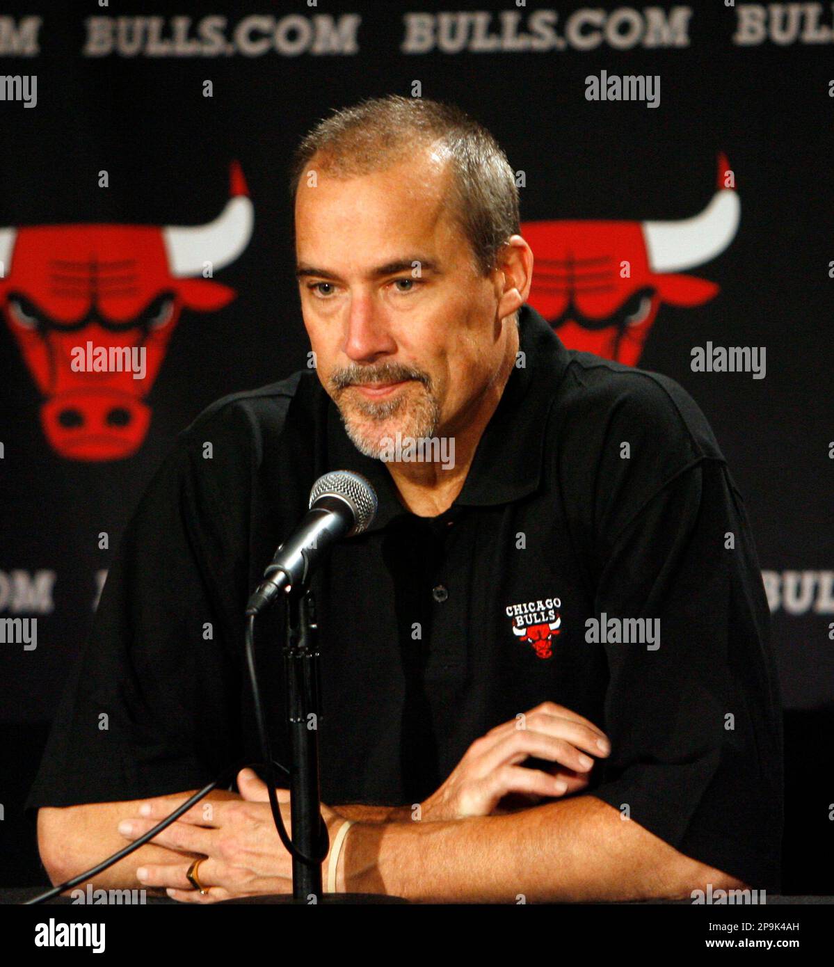 Chicago Bulls general manager John Paxon speaks during a news ...