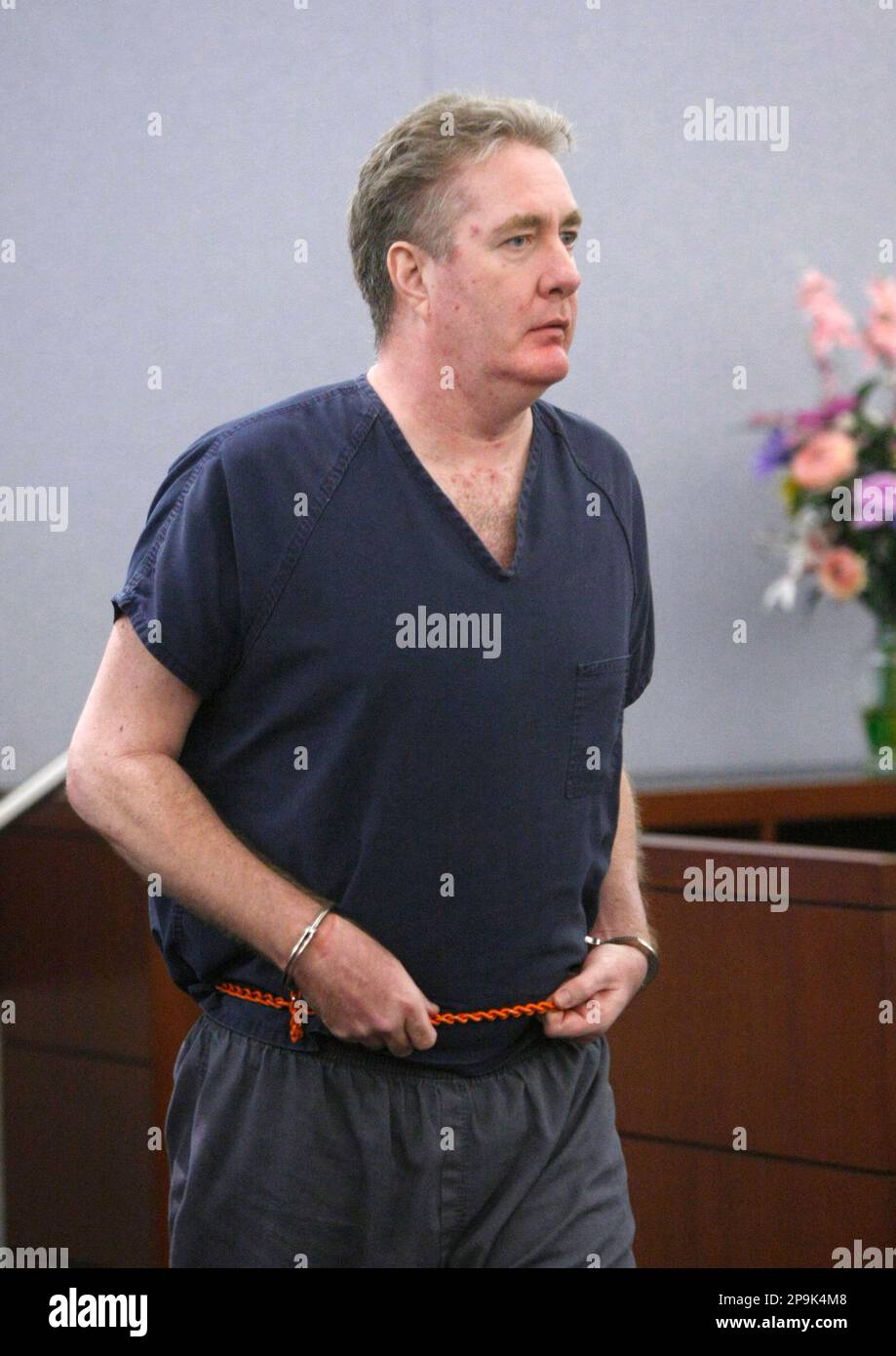 Memorabilia dealer Alfred Beardsley leaves the witness stand after ...