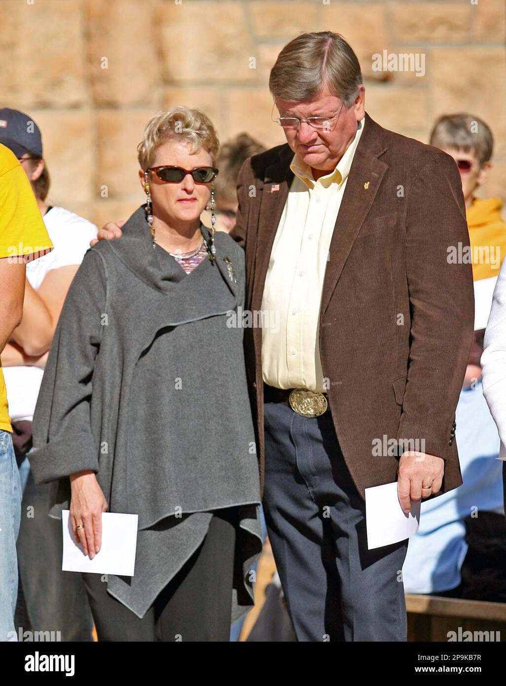 Wyoming Gov. Dave Freudenthal and his wife, Nancy, stand arm-in-arm ...