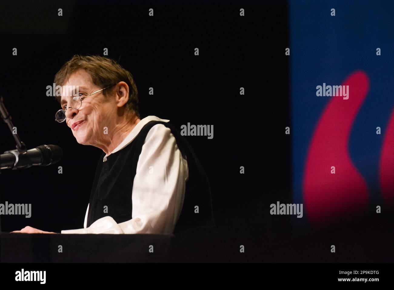 Catherine thalbach hi-res stock photography and images - Alamy