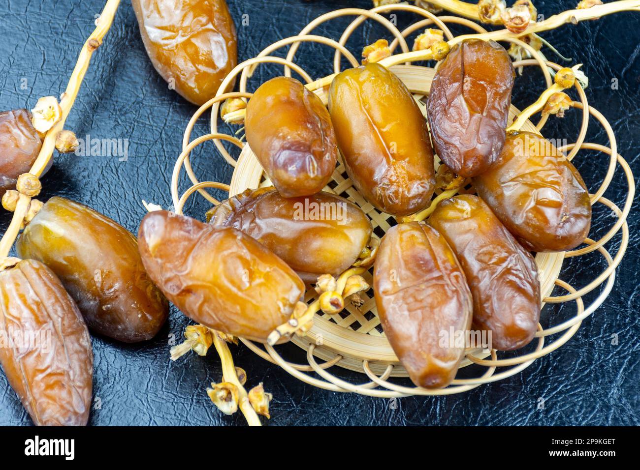 Algerian dates deglet nour hi-res stock photography and images - Alamy