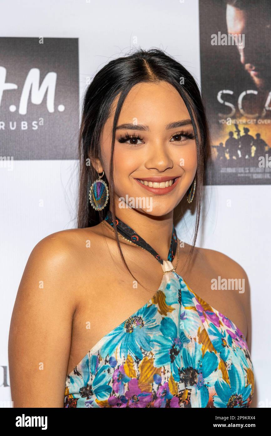 Suzanne delaurentiis 15th annual pre oscar gala and gifting suit hi-res stock photography and ...