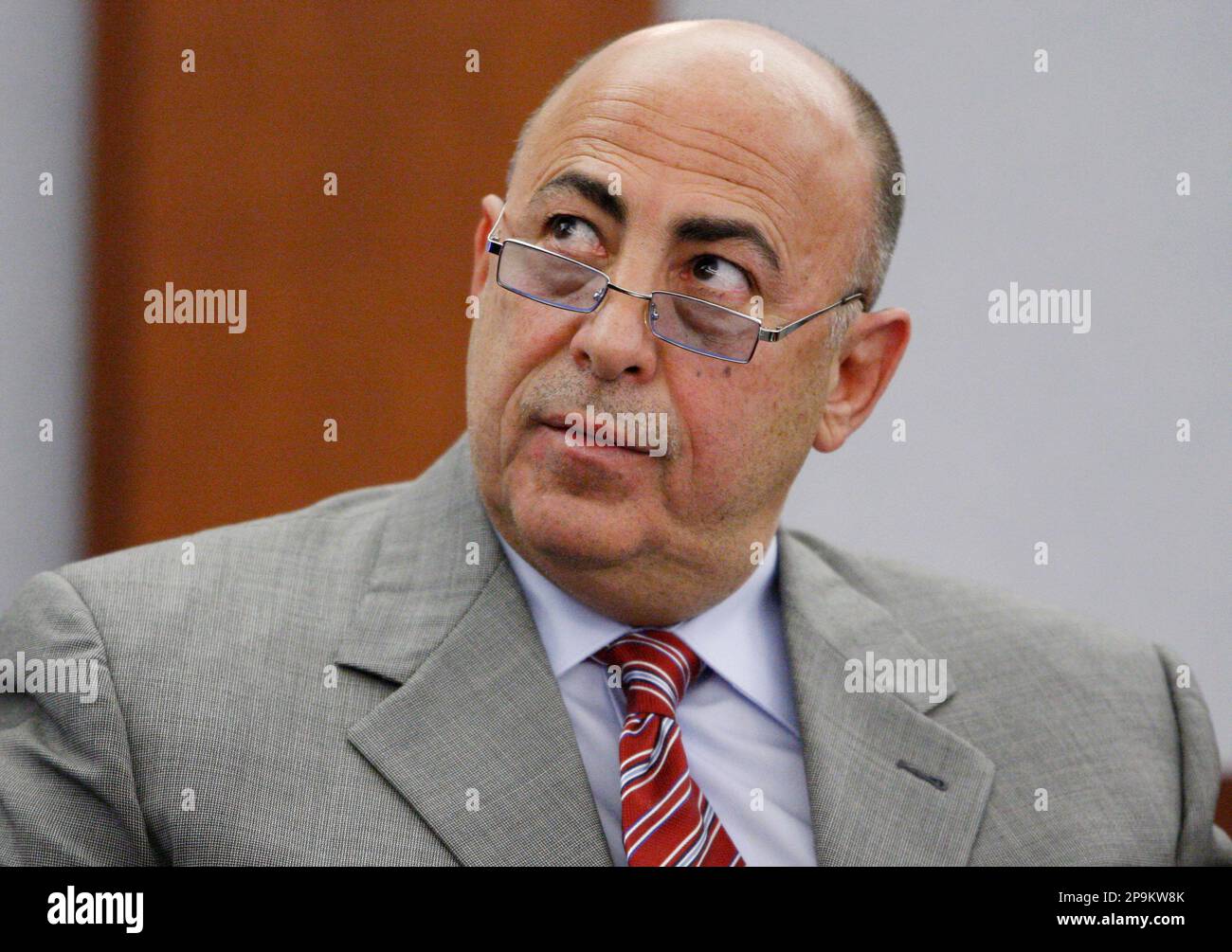 Charles Ehrlich testifies during O.J. Simpson's trial in Las Vegas ...