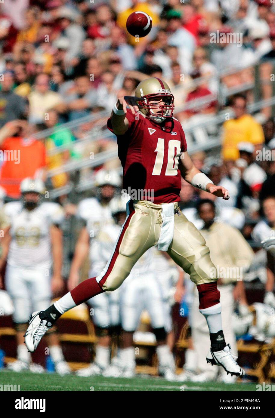 Boston College quarterback Chris Crane passes in the second quarter of ...