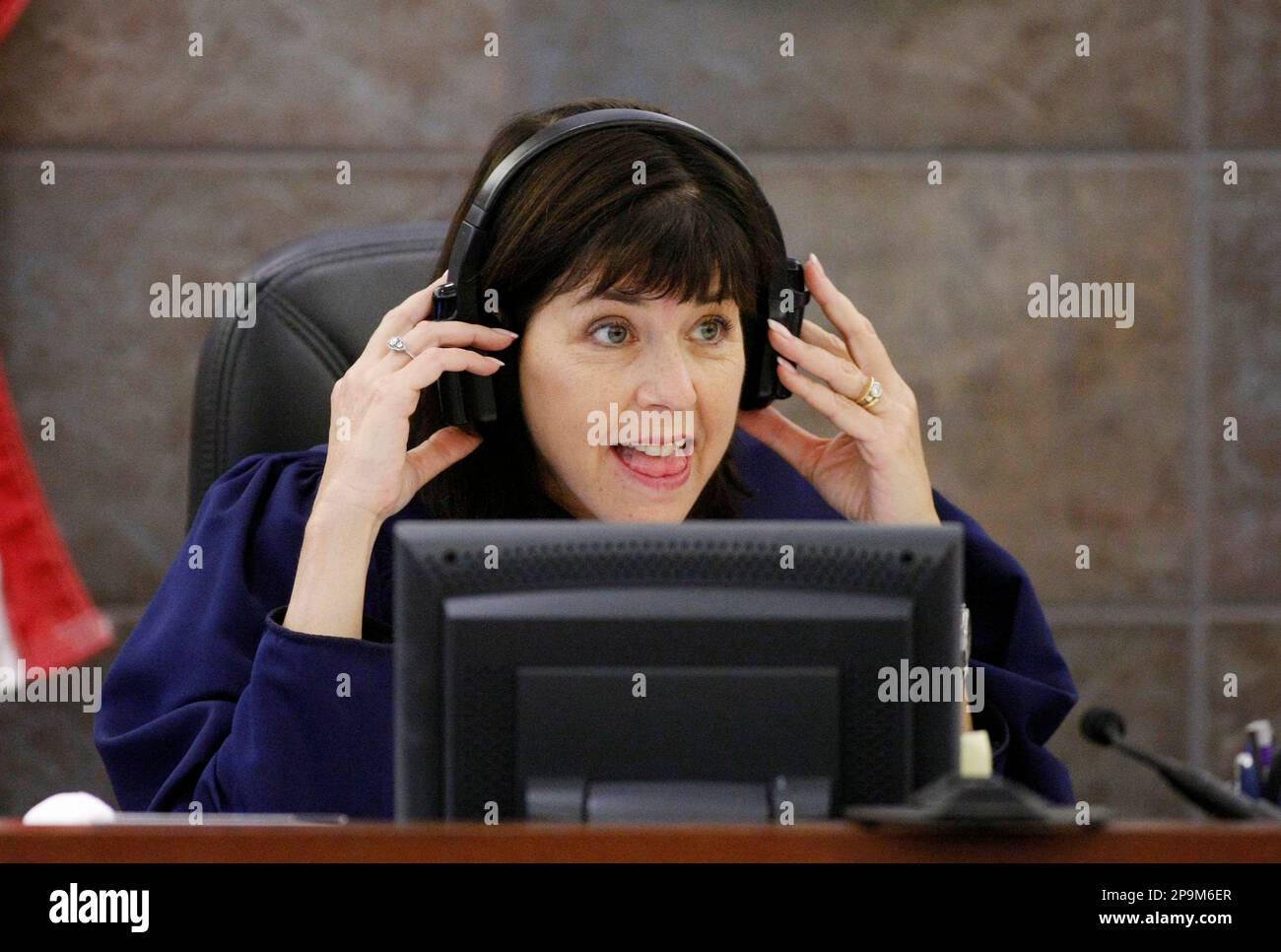 Judge Jackie Glass listens to recordings during O.J. Simpson's trial in ...