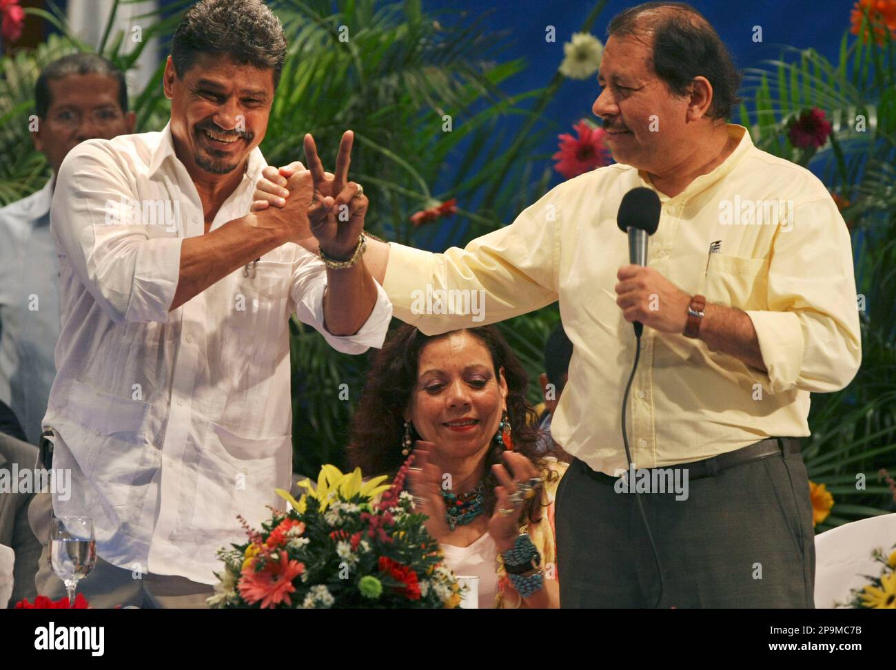 Alexis Arguello, three-time World boxing Champion and candidate of the ...