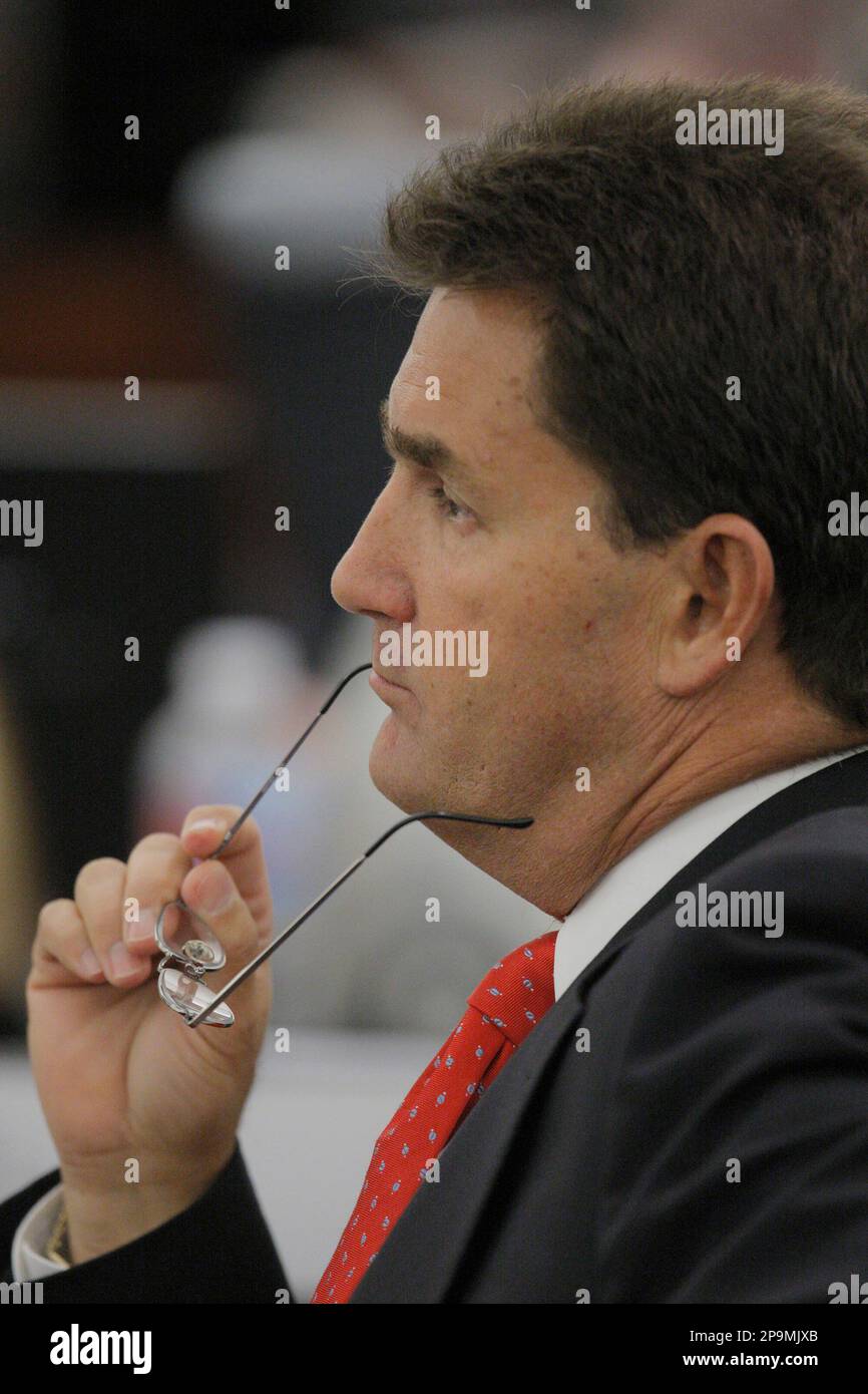 O.J. Simpson's attorney Yale Galanter appears in court for opening ...