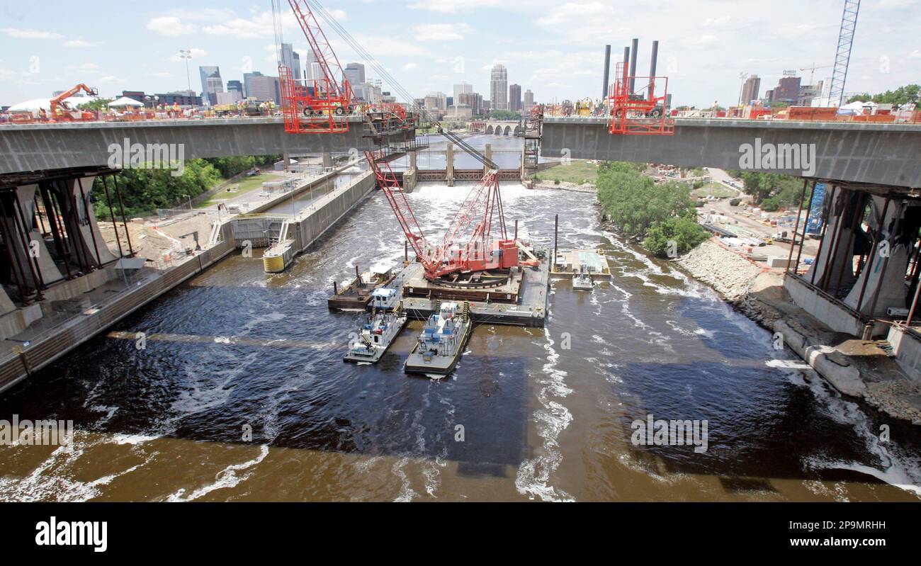 The new Interstate 35W bridge over the Mississippi River is shown under ...
