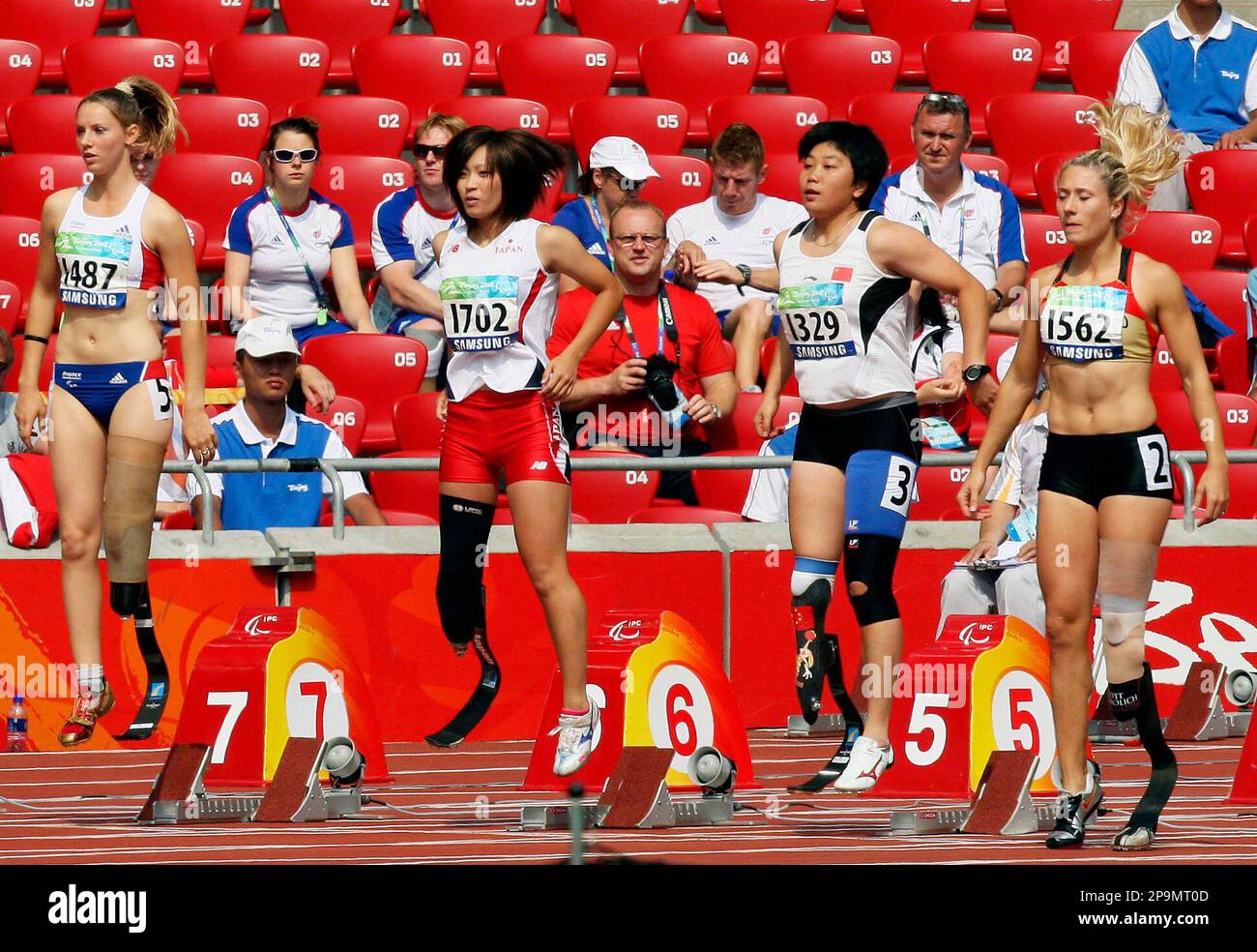Athletes (from right to left) Germany's Katrin Green, China's Wang Juan ...