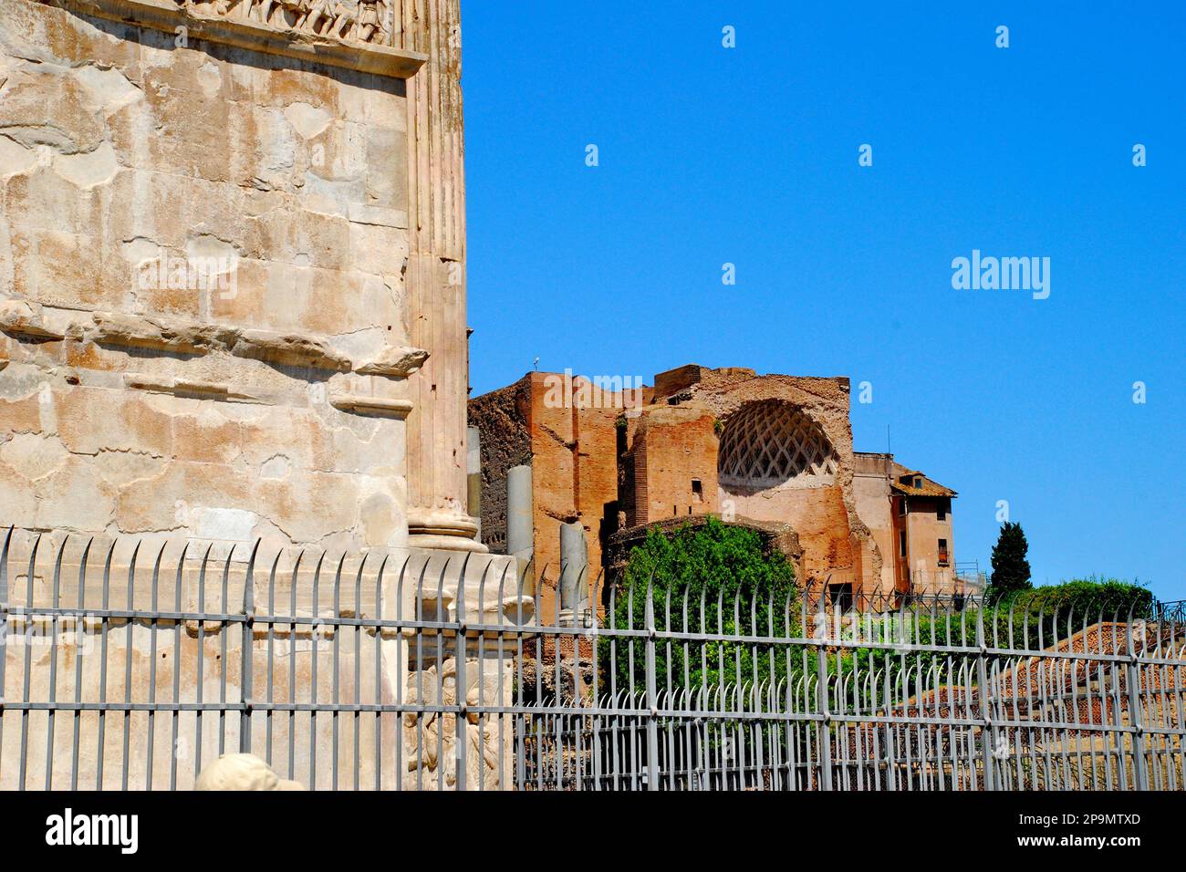 The Temple of Venus and Roma, is thought to have been the largest ...