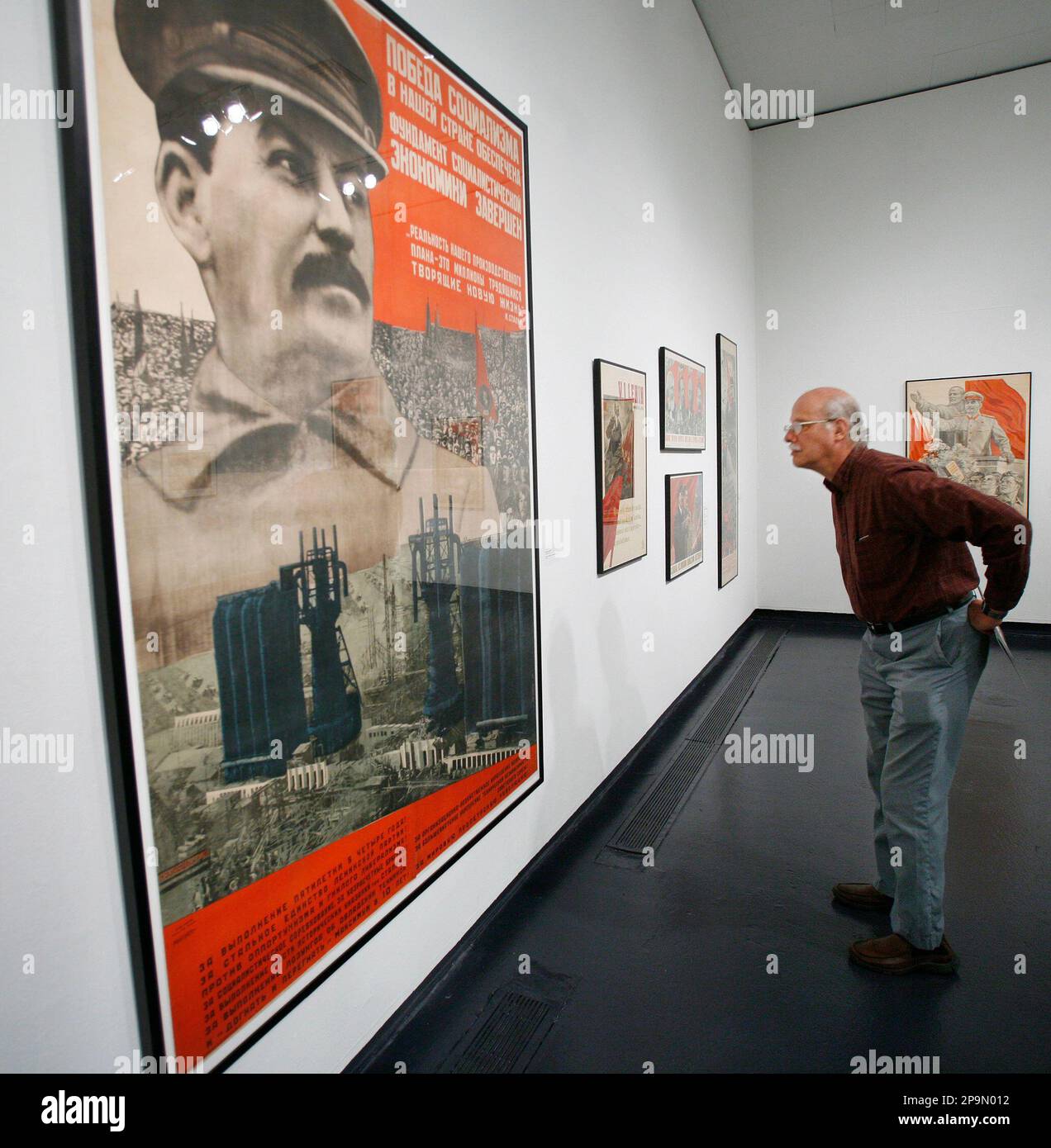 ** ADVANCE FOR WEEKEND EDITIONS SEPT. 13-15 ** Brown University ...