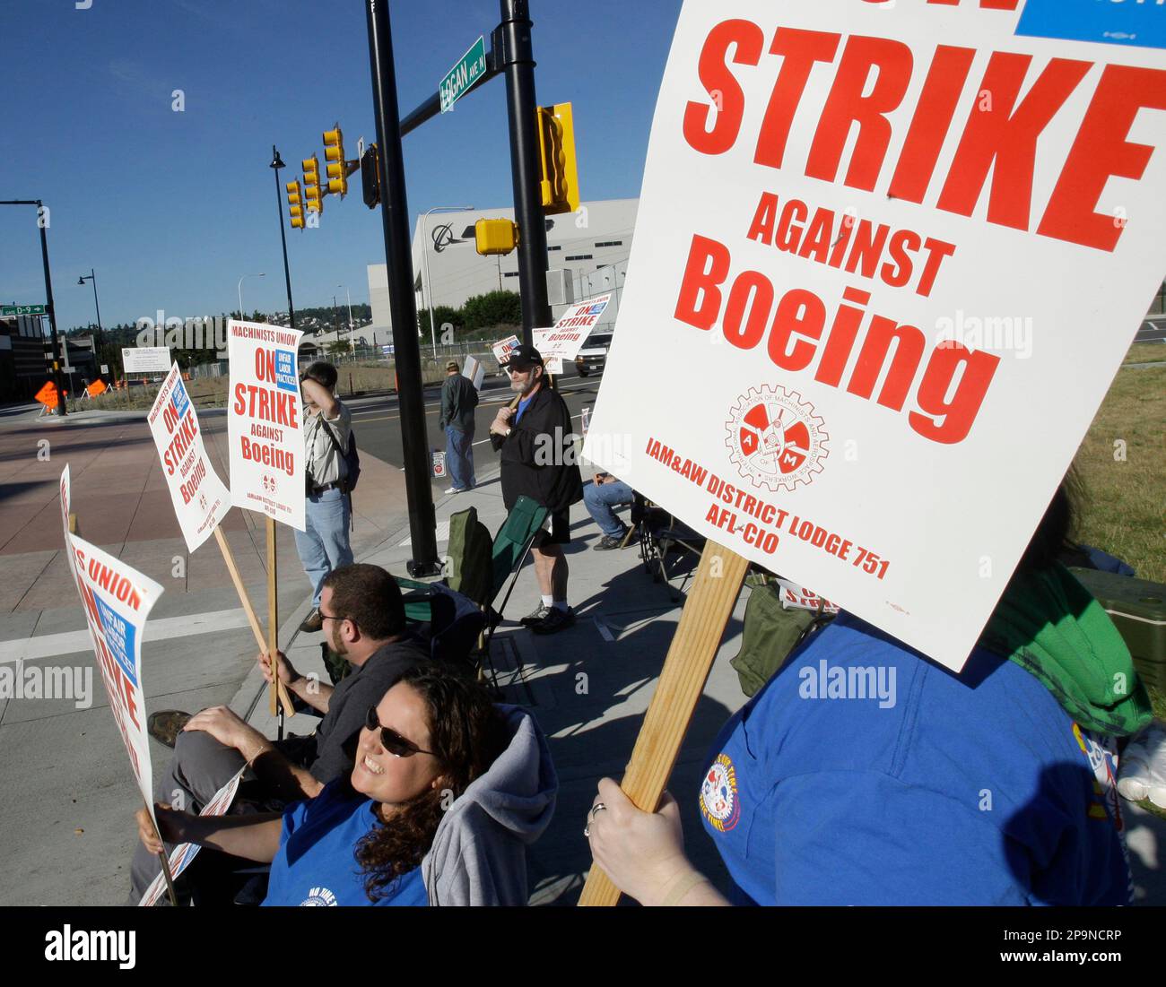 Striking workers at Boeing Co.'s Renton, Wash. assembly plant staff a ...