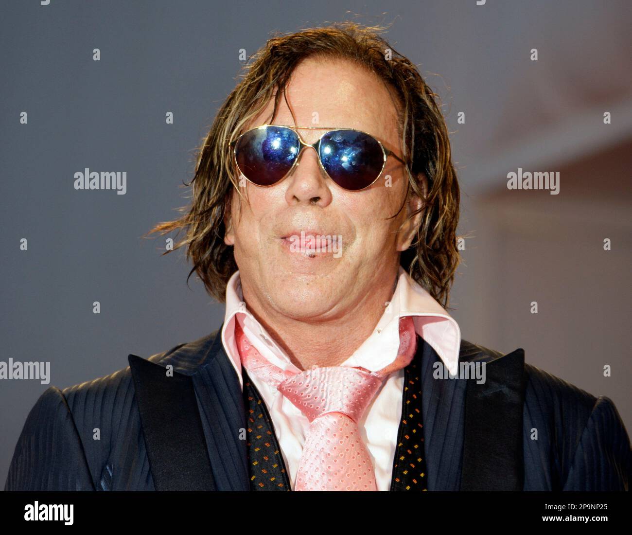 Actor Mickey Rourke arrives for the premiere of the movie ' The ...