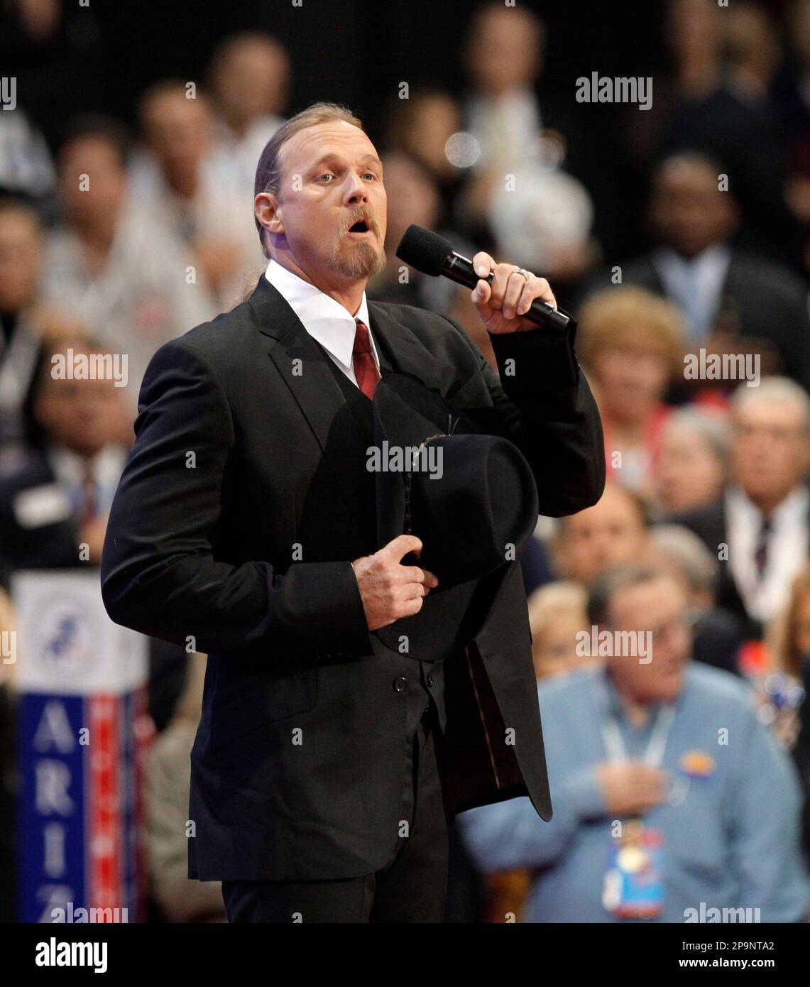 Country singer Trace Adkins sings the national anthem at the Republican ...