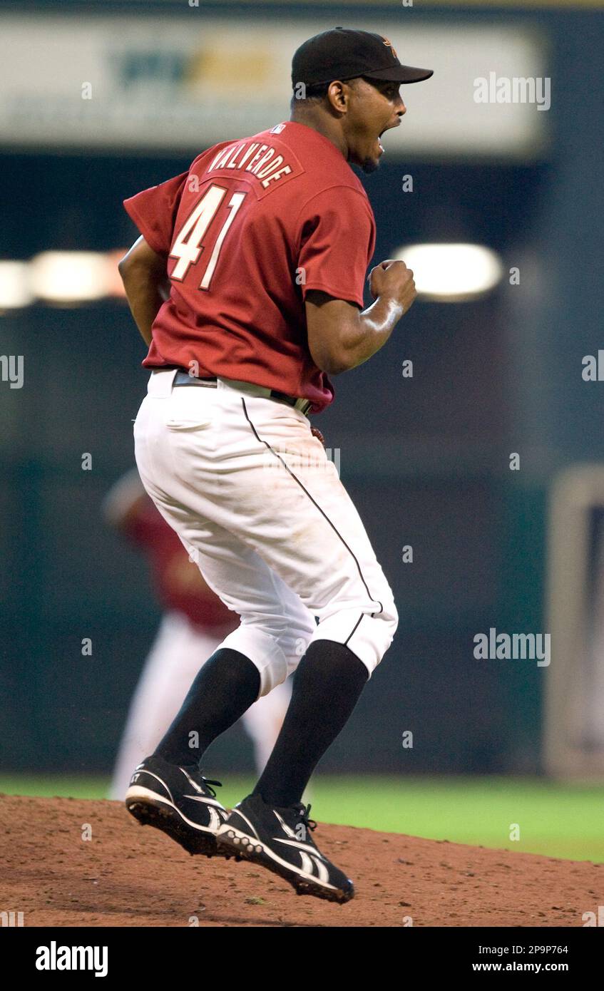 Houston Astros relief pitcher Jose Valverde celebrates after retiring ...
