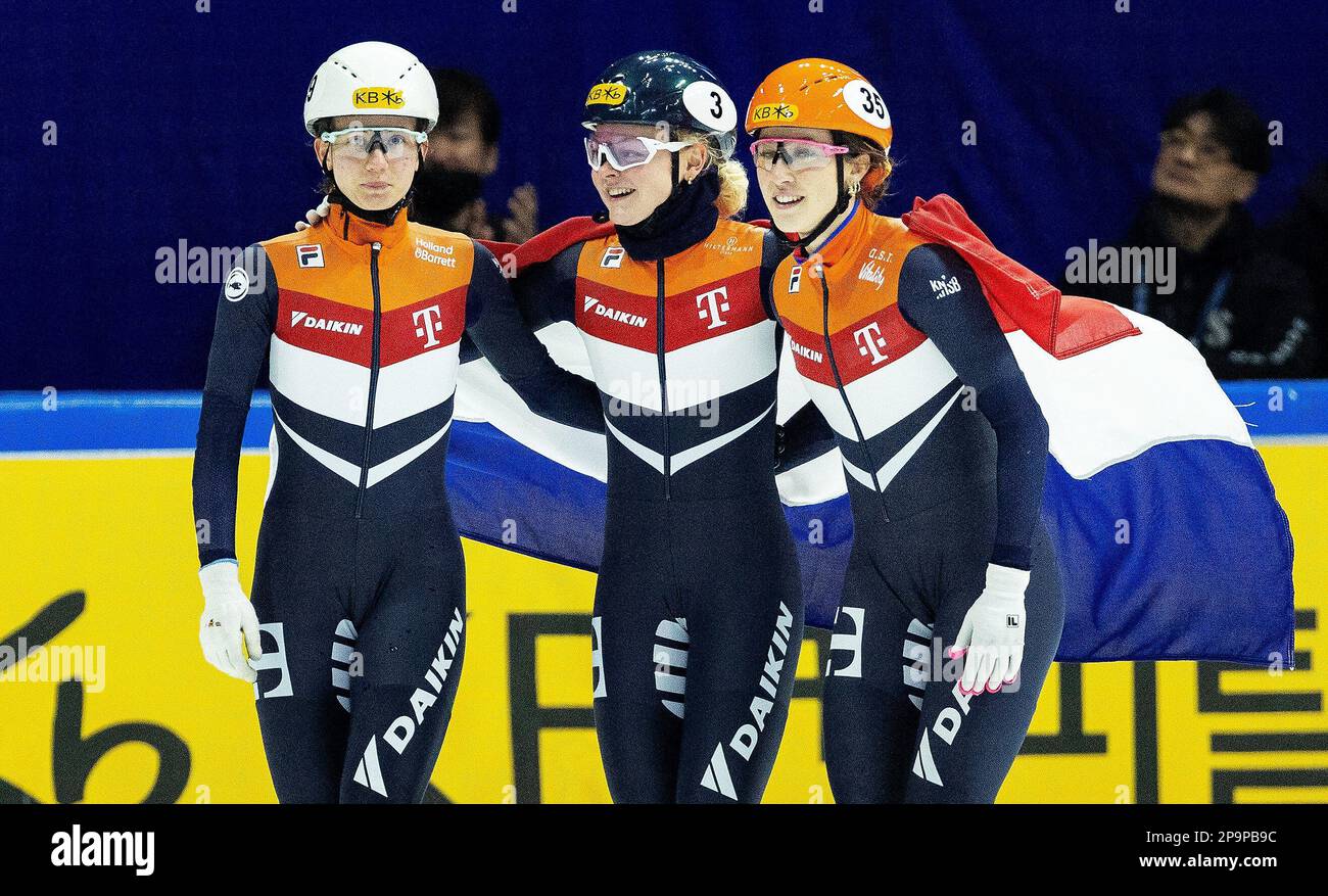 SEOUL - Left no. Selma Poutsma, Xandra Velzeboer, Suzanne Schulting in ...