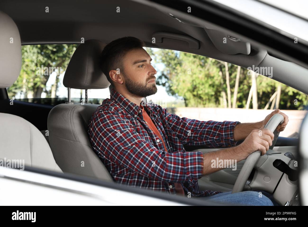 New destination handsome young hi-res stock photography and images - Alamy